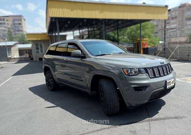 Auto.am - 2020 Jeep Grand Cherokee
